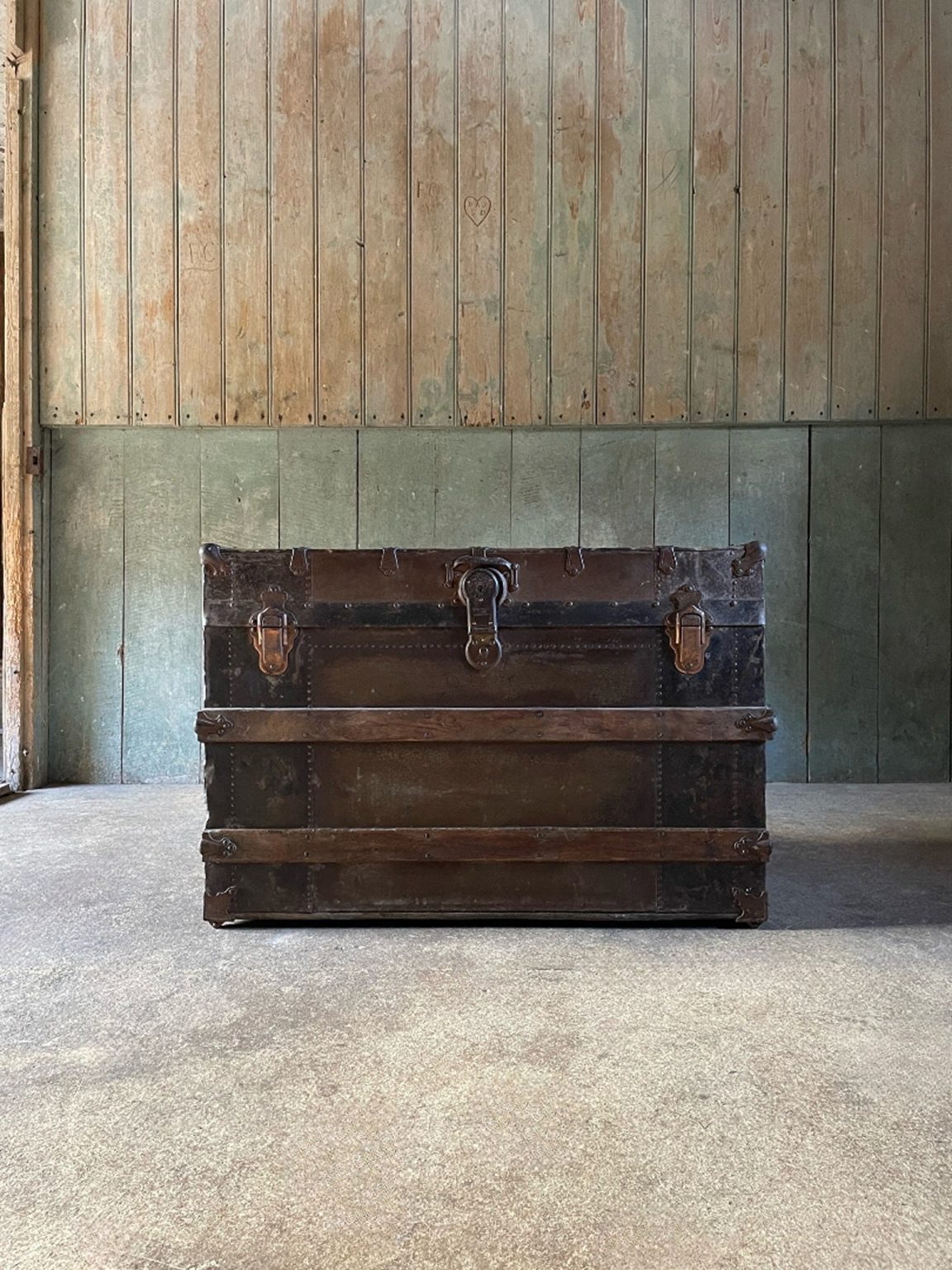 A Welsh Pioneer’s Trunk – Nook Antiques